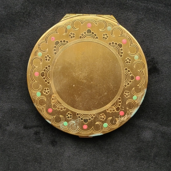 Makeup | Vintage Makeup Compact | Poshmark